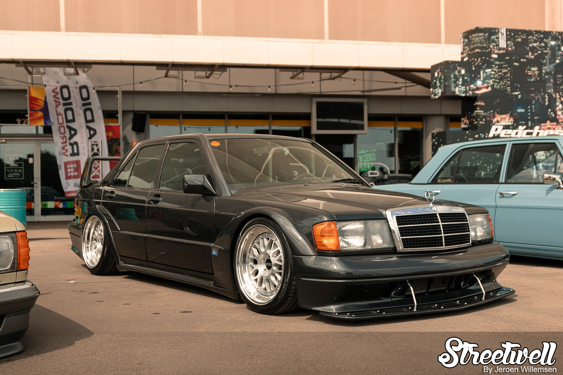 Reviving Legends: Mercedes 190E Evo II Replica - Streetwell
